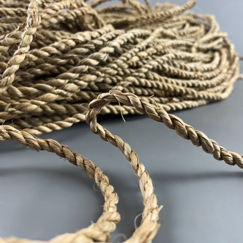 Agel Finely Plaited Rope Hank x 120 m (1 kg weight)