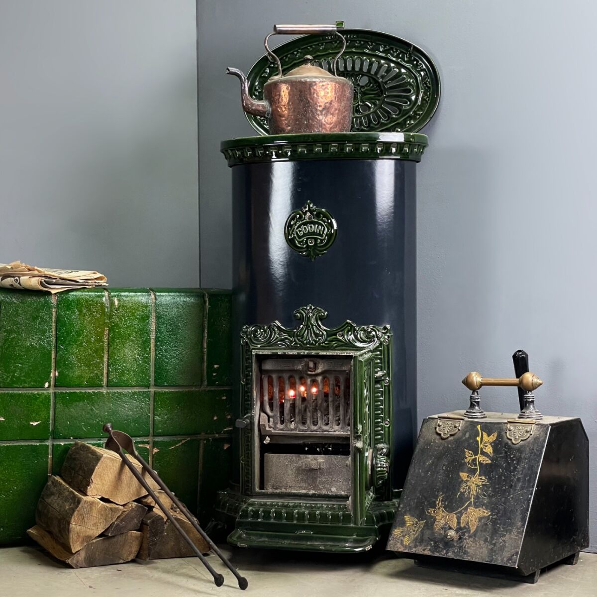 Godin Classic French Wood Burning Stove - RENTAL ONLY - Brandon Thatchers