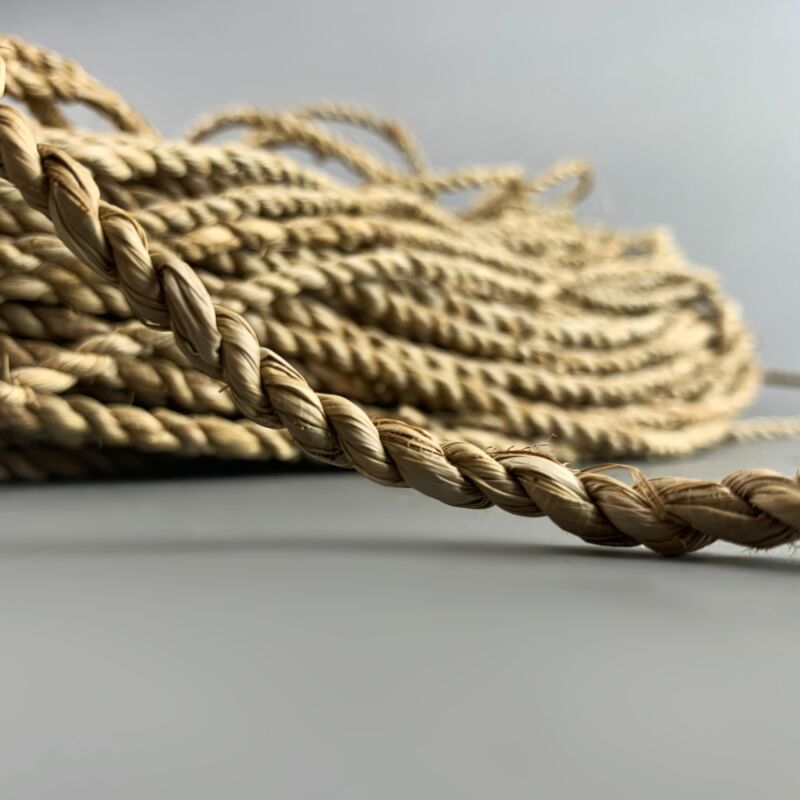 Agel Finely Plaited Rope Hank x 120 m (1 kg weight)
