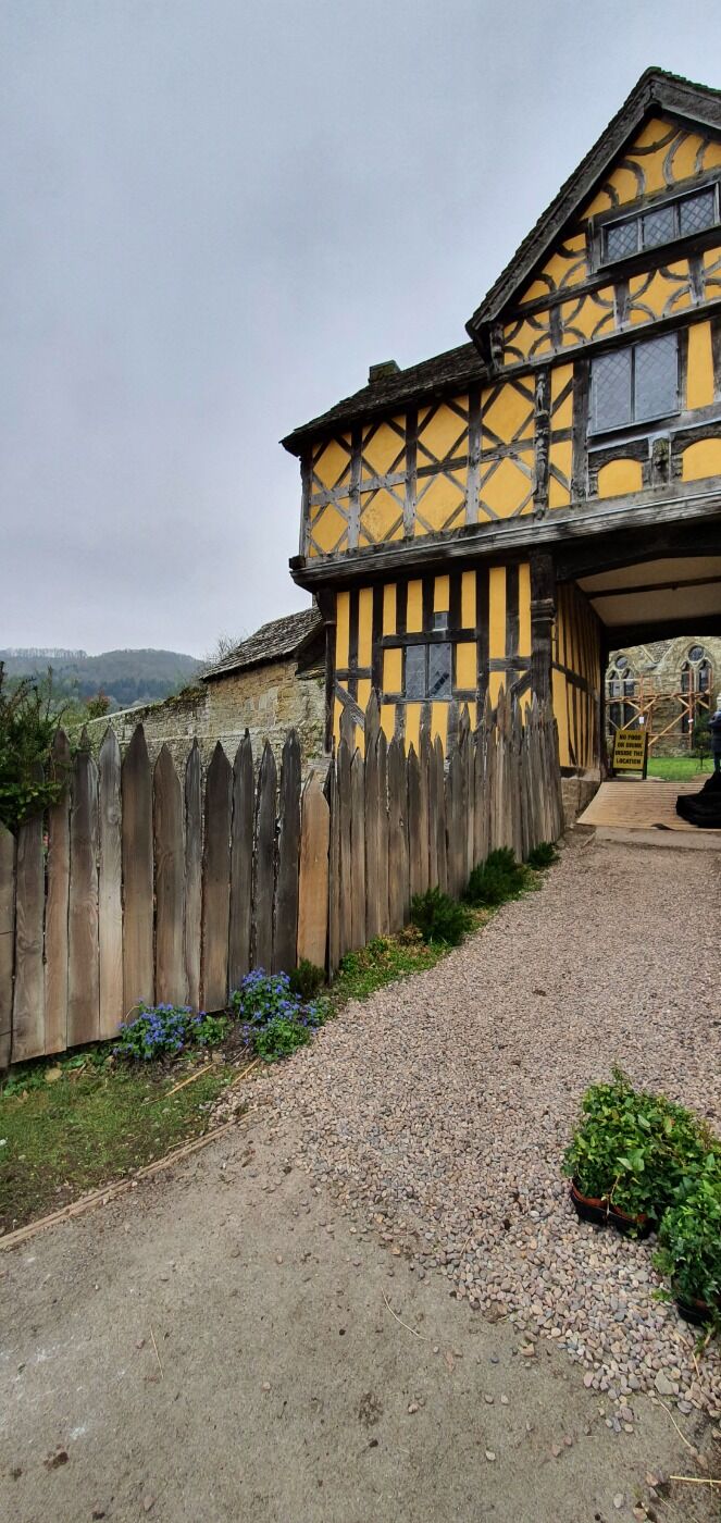 Medieval Fencing Panel, approx. 4’6" (1.4 m) high, 6' (1.8 m) wide ...
