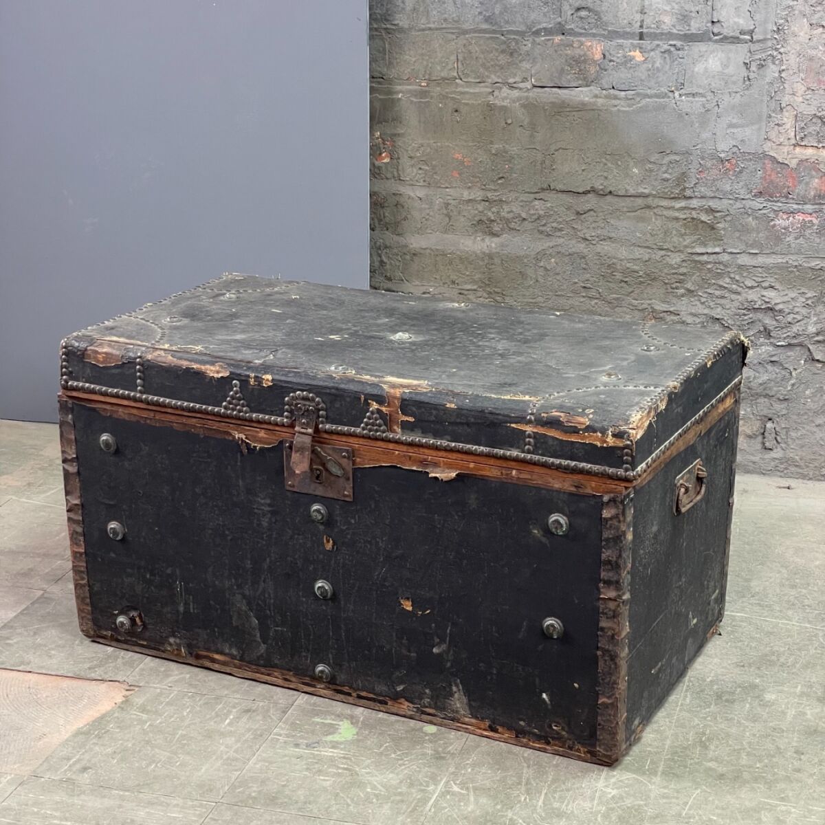 Rustic Studded Trunk - RENTAL ONLY - Brandon Thatchers