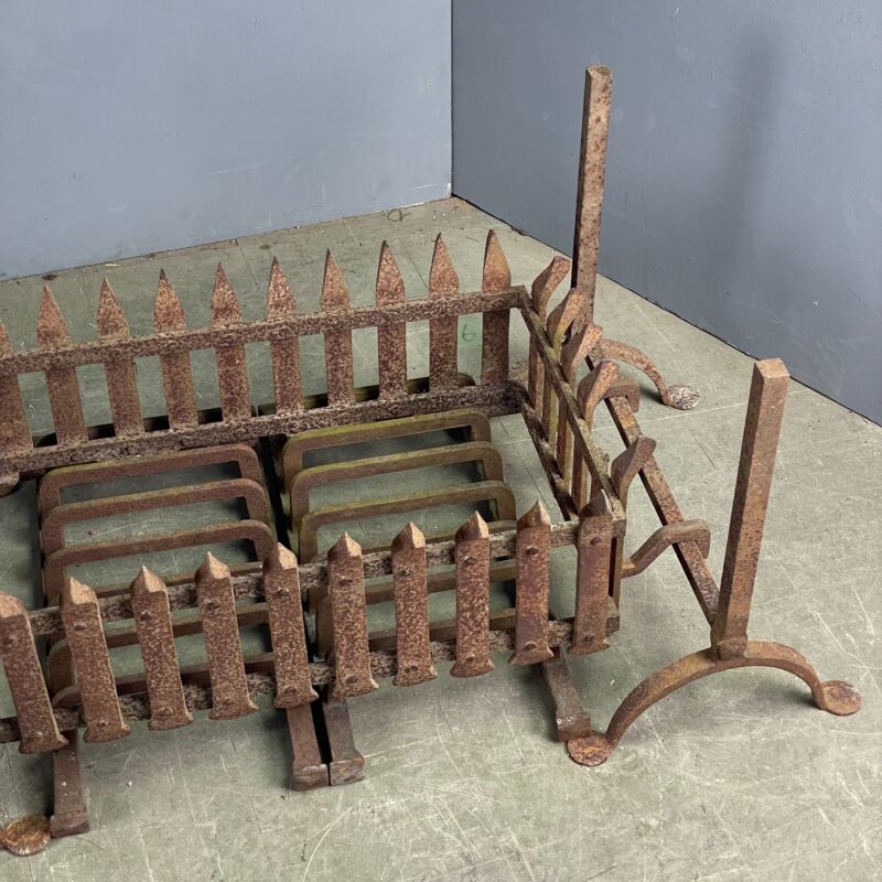 Baronial Log Fire Basket - RENTAL ONLY - Brandon Thatchers