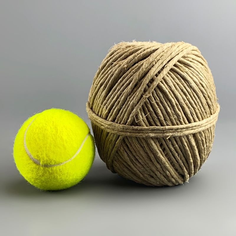 Flax Twine Ball, approx. 4 mm diameter natural twine.