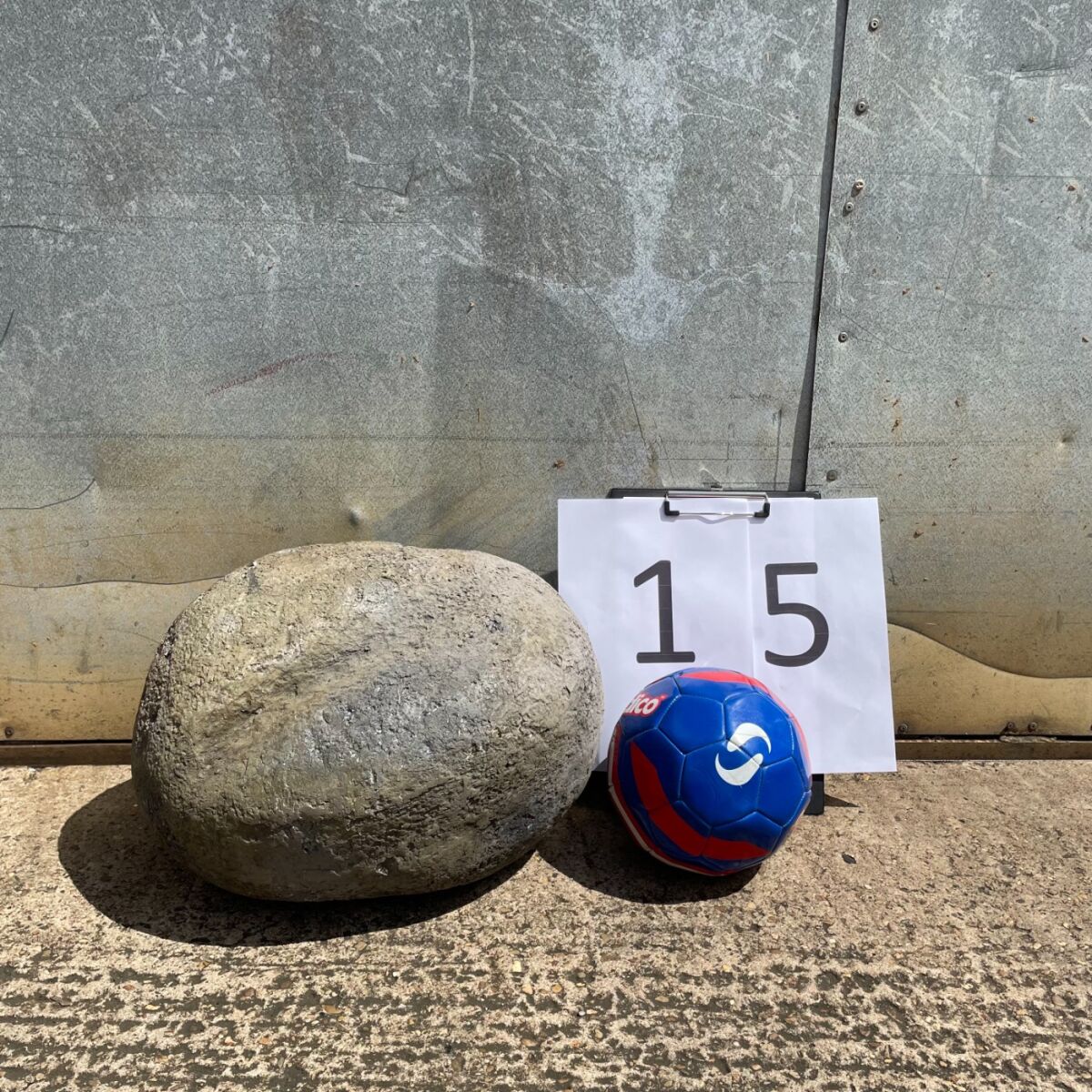Faux Small Rocks/ Stones. Light Weight and Easily Movable. Range of ...