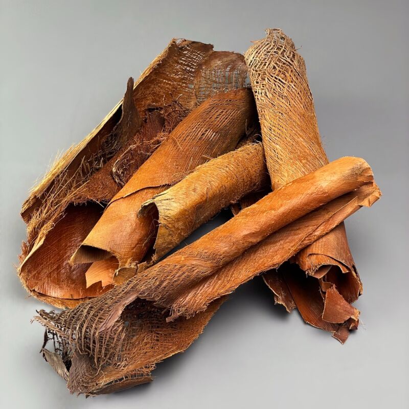 Palm Husk x 10 Rolled into a bundle approx. 40cm long