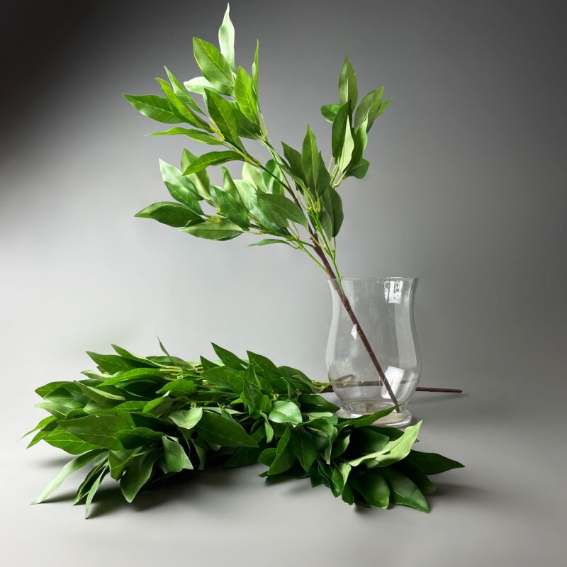 Bay Leaf Branch, 56 cm long, poseable stems - Brandon Thatchers
