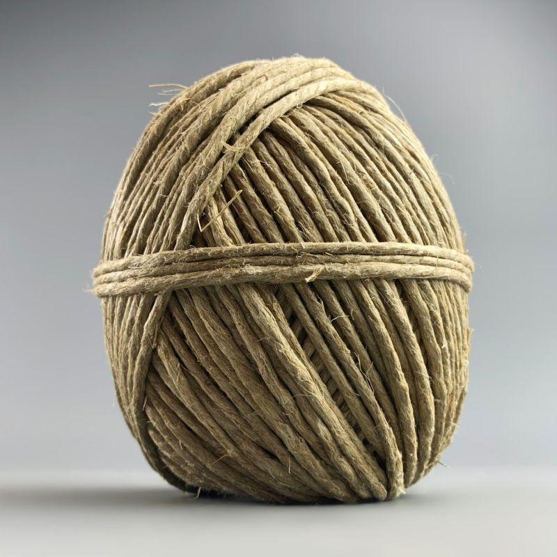 Flax Twine Ball, approx. 4 mm diameter natural twine.
