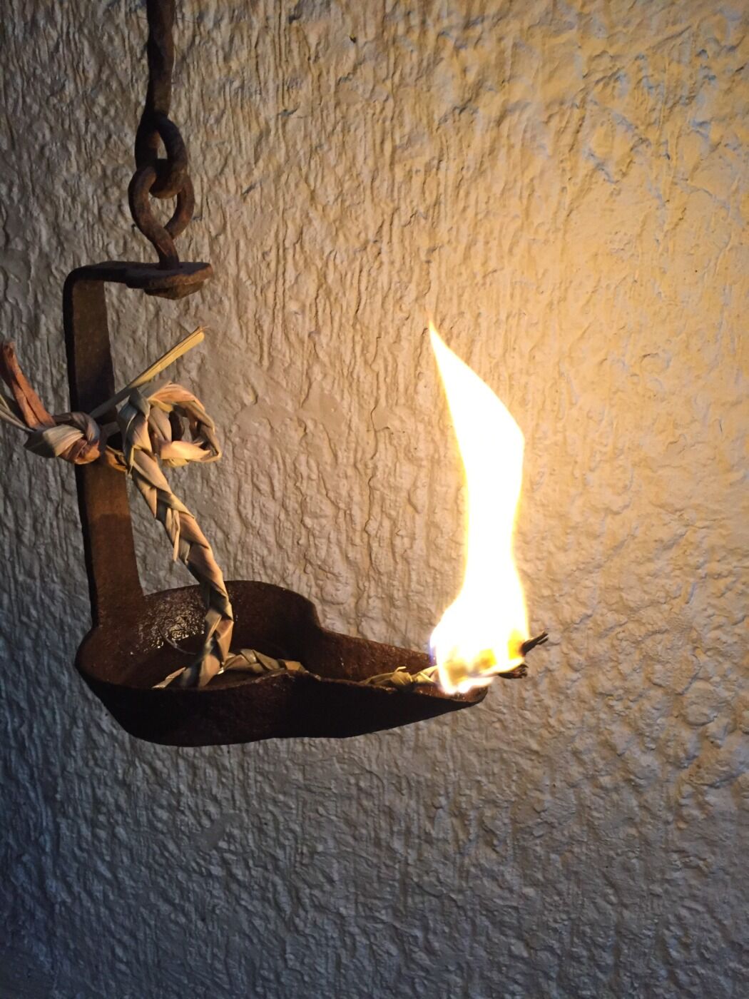 Medieval Oil Lamp- RENTAL ONLY - Brandon Thatchers