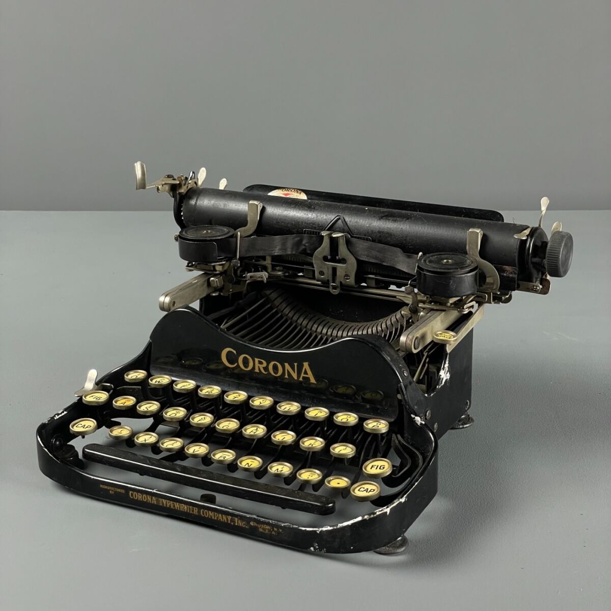 Antique Travel Typewriter - RENTAL ONLY - Brandon Thatchers